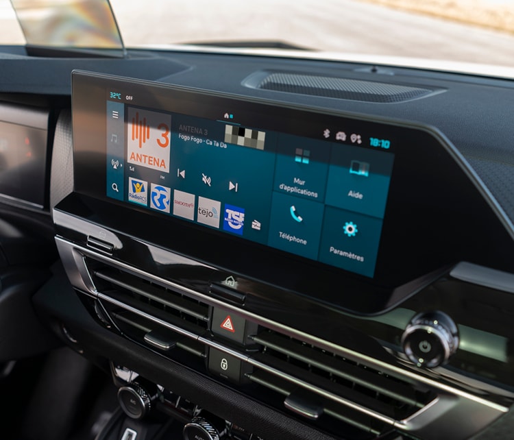 New Citroën C4 Hatchback – Hybrid & Electric Power | Citroën Ireland